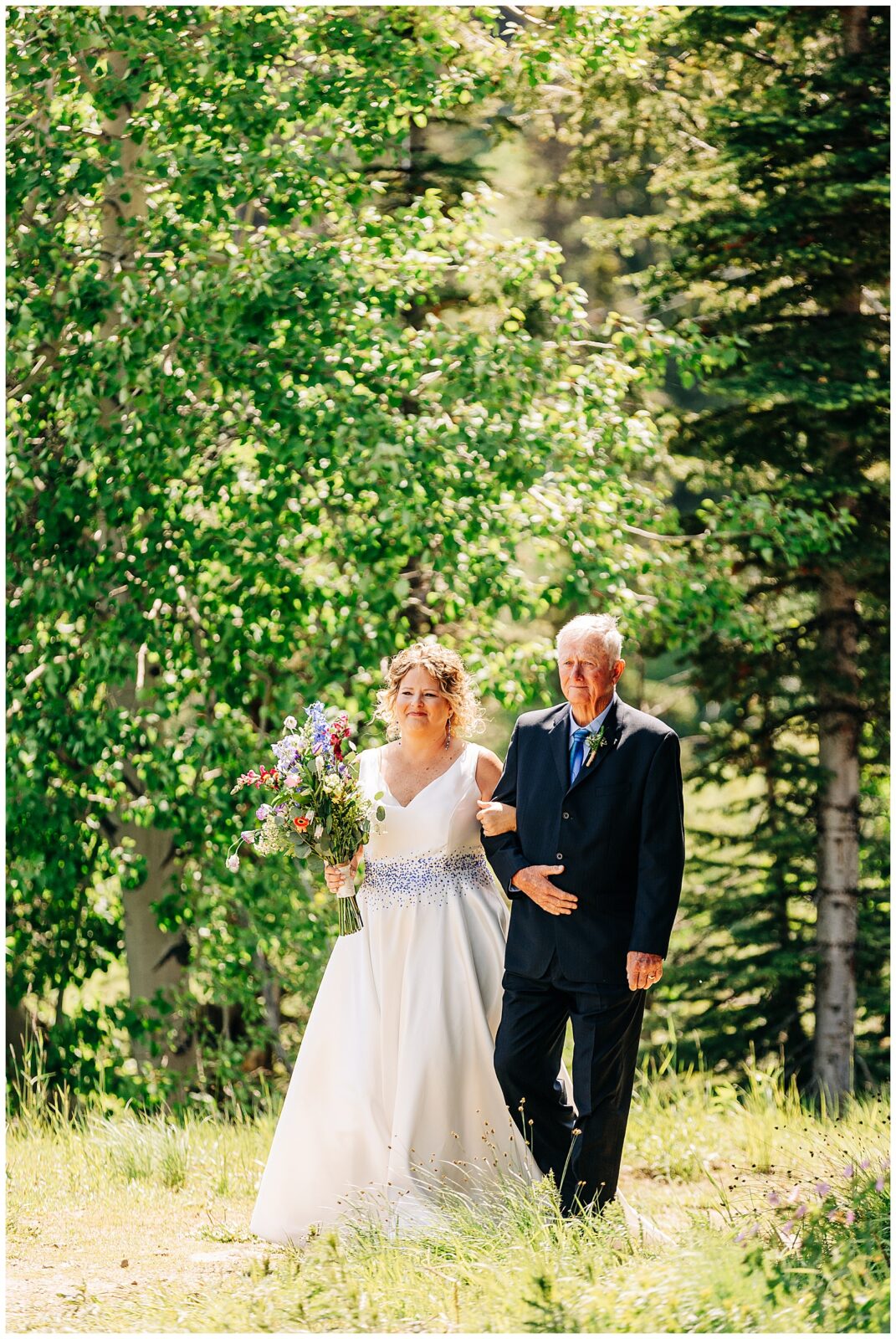 Nikki + Barton // Mid-Mountain Lodge // Tamarack, Idaho - Cimbalik ...